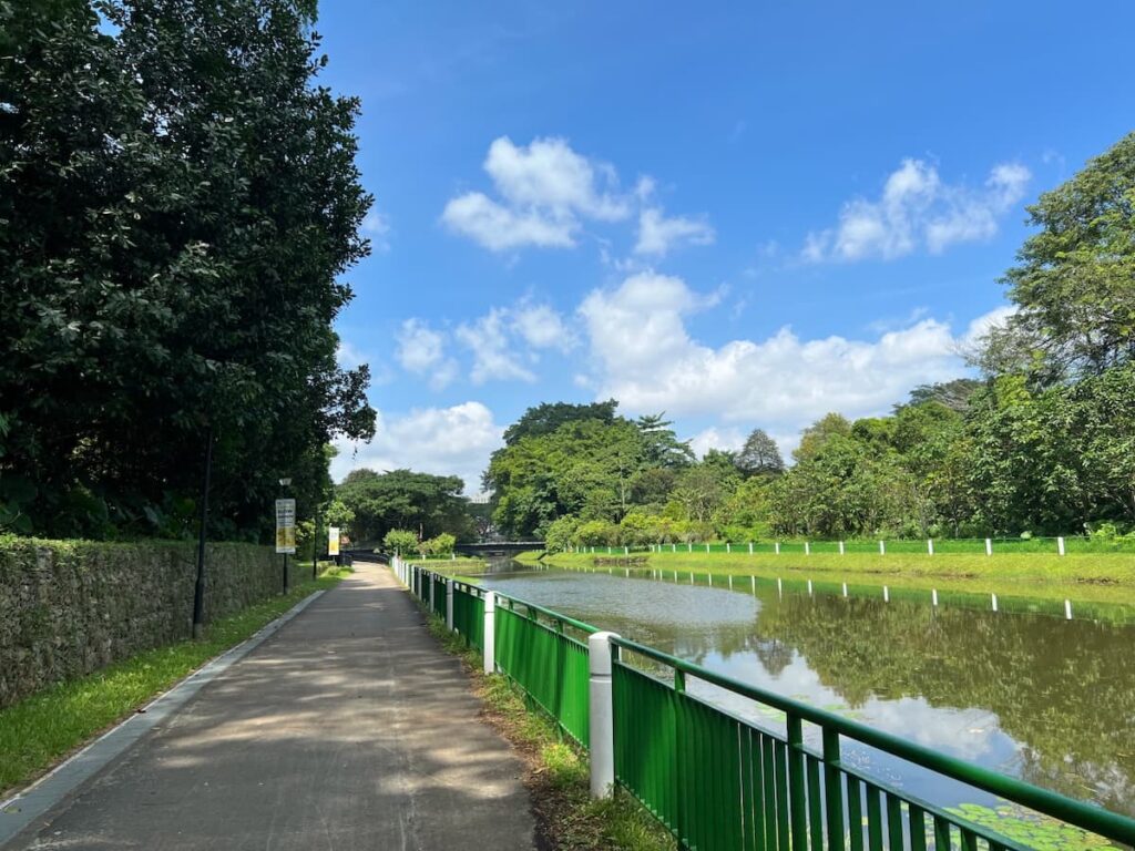 Springleaf Gardens estate - The wandering fool